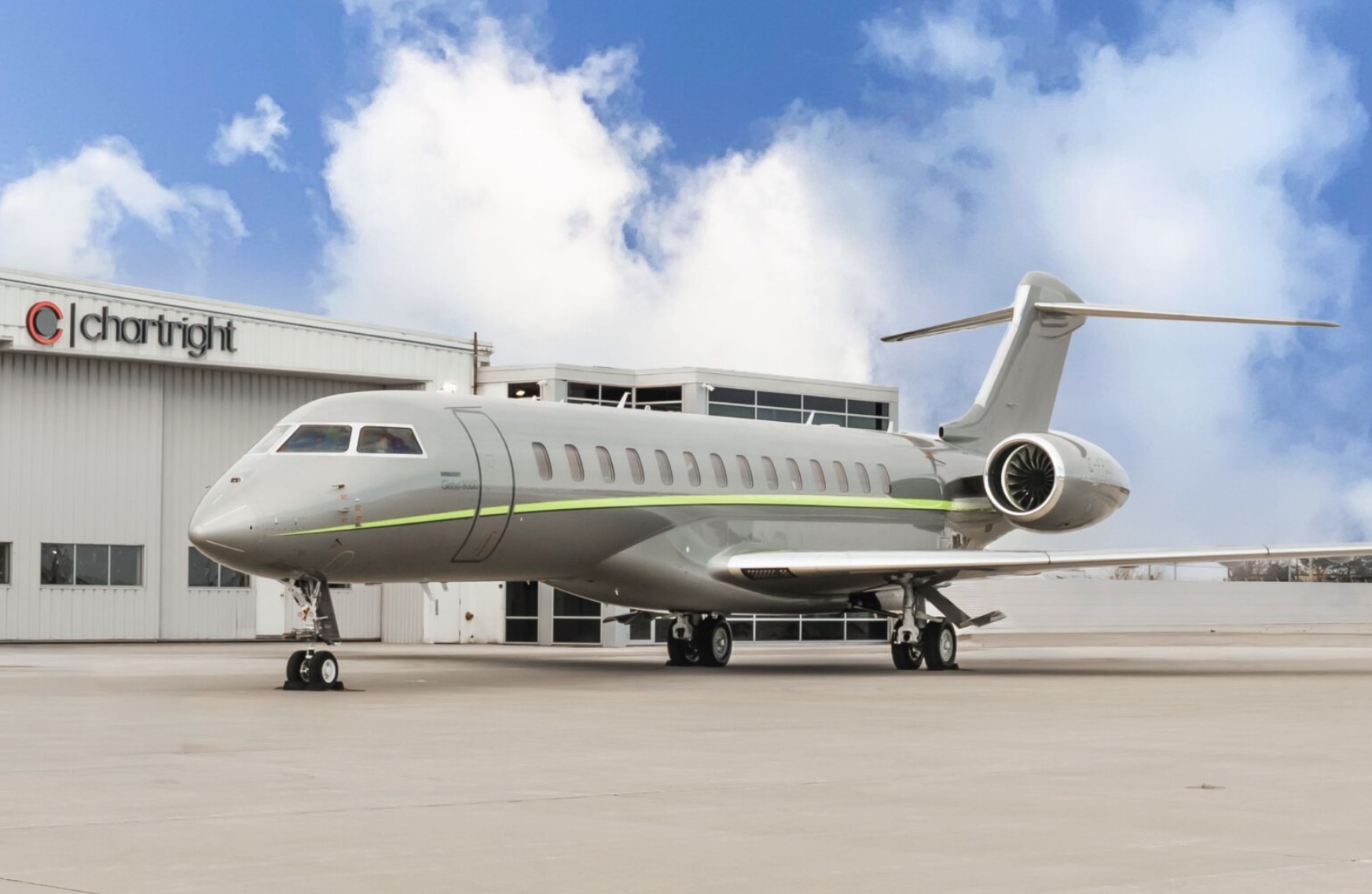 Début de carrière du Global 8000 — avionslegendaires.net
