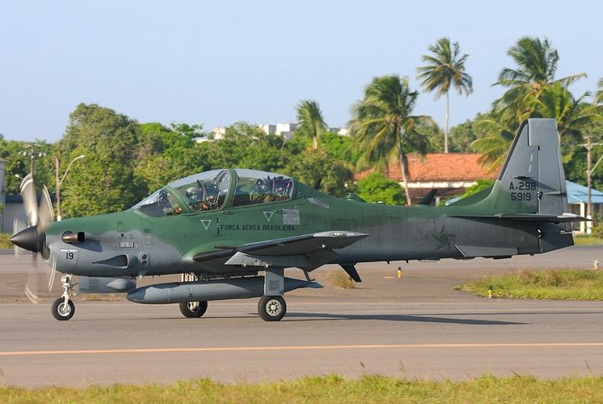 Embraer - Constructeur — avionslegendaires.net