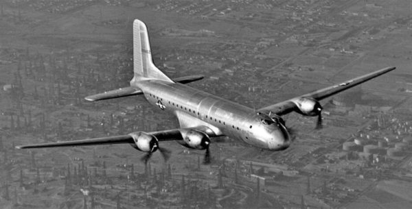 Douglas C-74 Globemaster — avionslegendaires.net