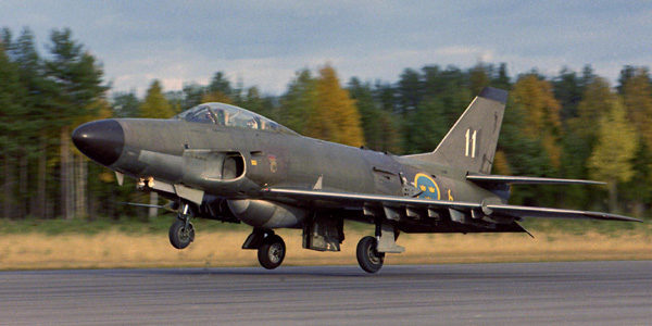 Saab J32/A32 Lansen — avionslegendaires.net