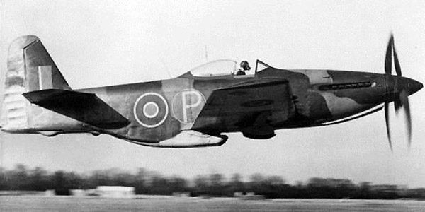 Martin-Baker MB5 - avionslegendaires.net