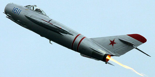 Mikoyan-Gurevich MiG-17 'Fresco' — avionslegendaires.net