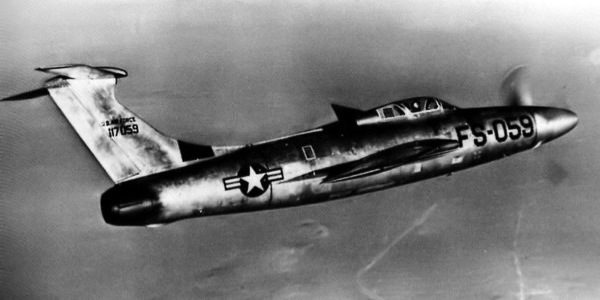 Republic XF-84H Thunderscreech — avionslegendaires.net