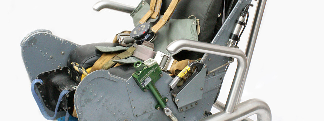 Composition du siège éjectable - Dossier avionslegendaires.net