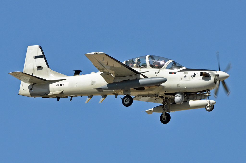 [Défense] L'US Air Force séléctionne le Super Tucano ...