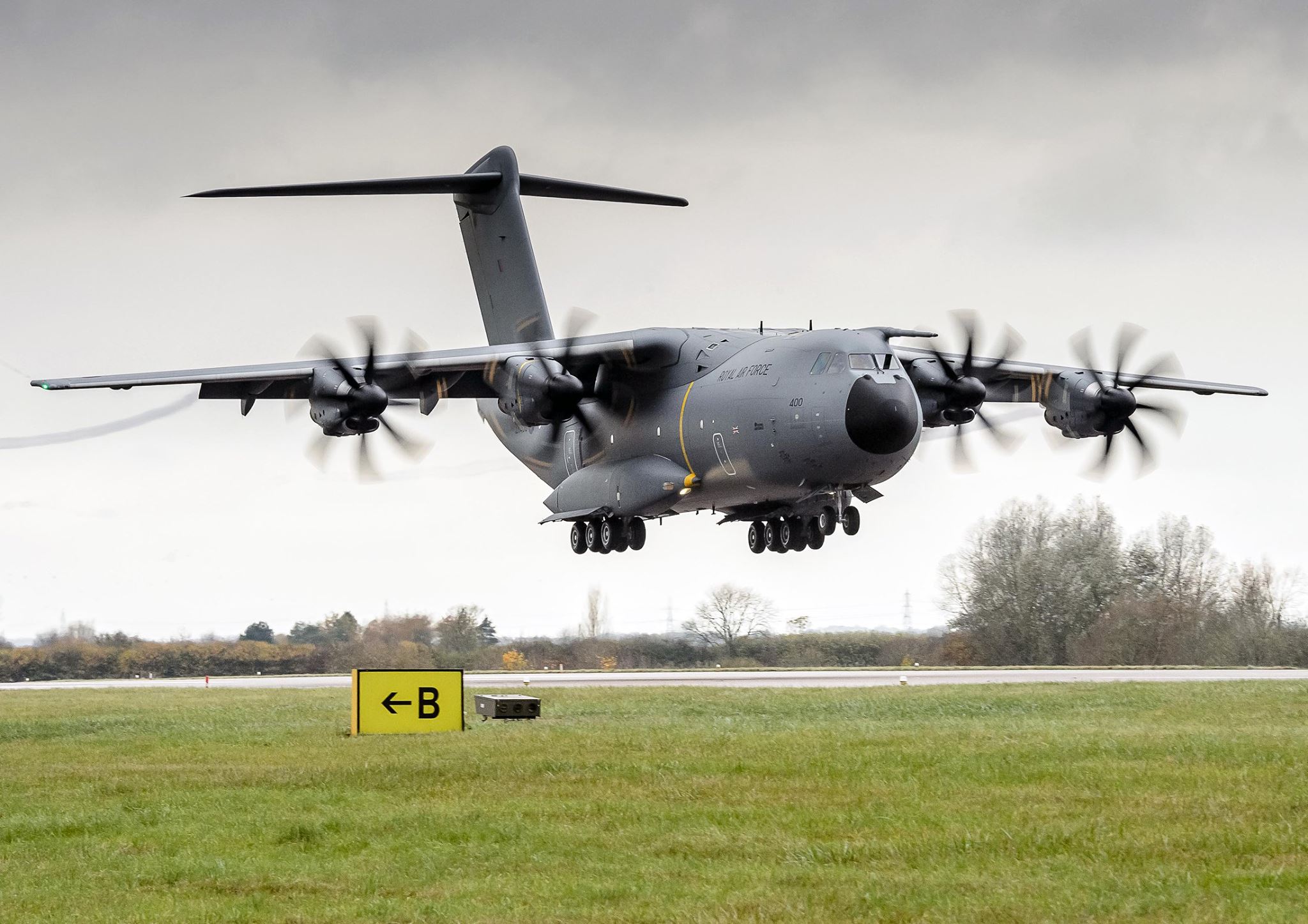 La Royal Air Force reçoit officiellement son premier Airbus A400M ...