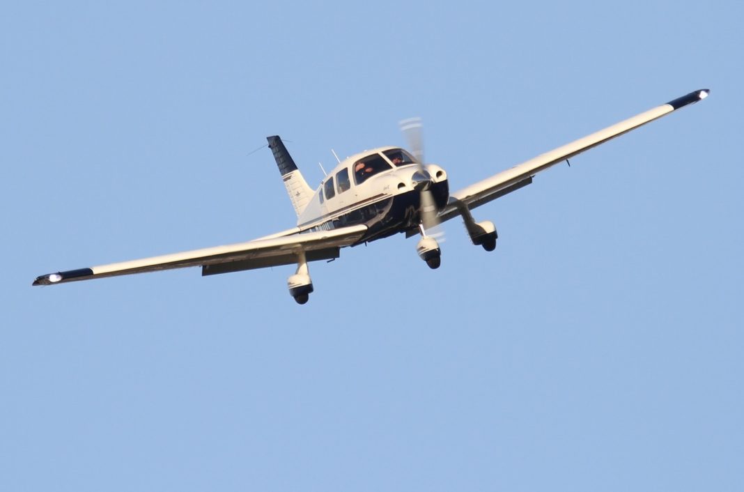 Un monomoteur Piper Archer II s'abîme en mer des Antilles ...